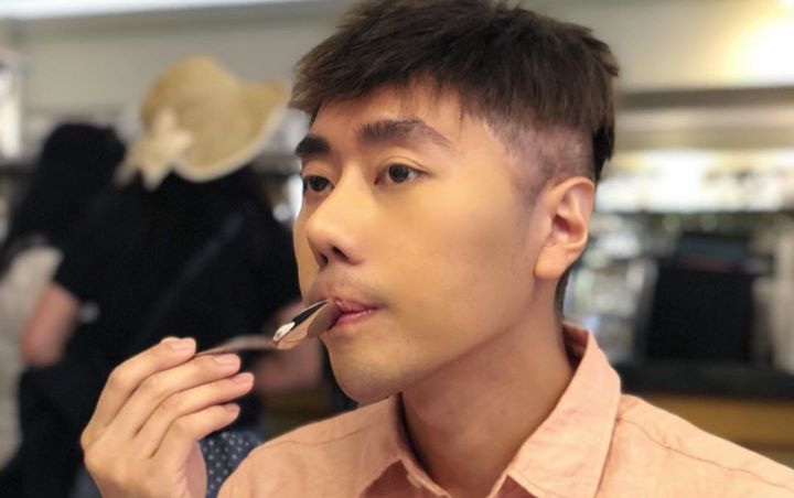 Beredar Video 'Syantik' Roy Kiyoshi Saat Bersantai, Warganet: Jijik Aku ...